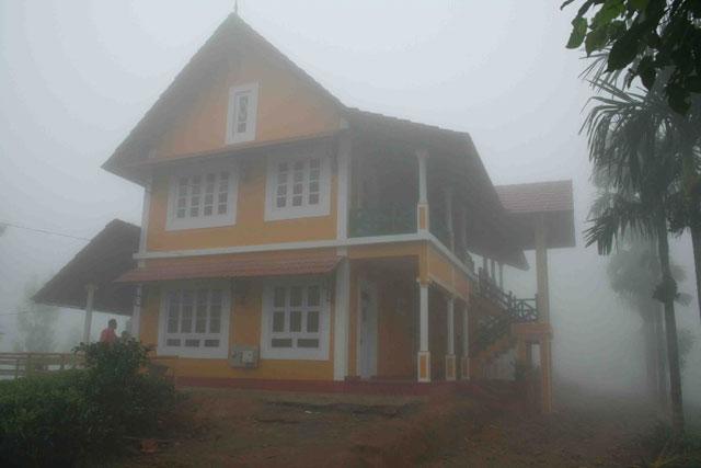Meenmutty Heights Resort in Wayanad | Meenmutty TEA ESTATE Resort ...